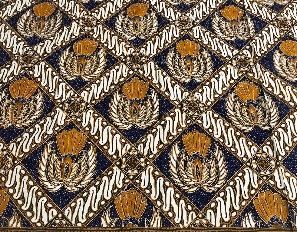 39 Ragam Ciri Motif Kain Batik Nasional Beserta Daerah Asalnya